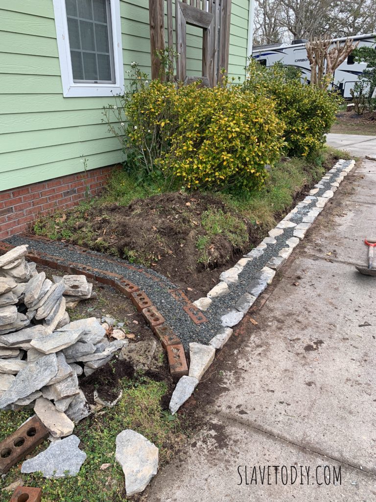 DIY Stonewall: Stacked Stone Fieldstone Hydrangea and Rose Garden ...